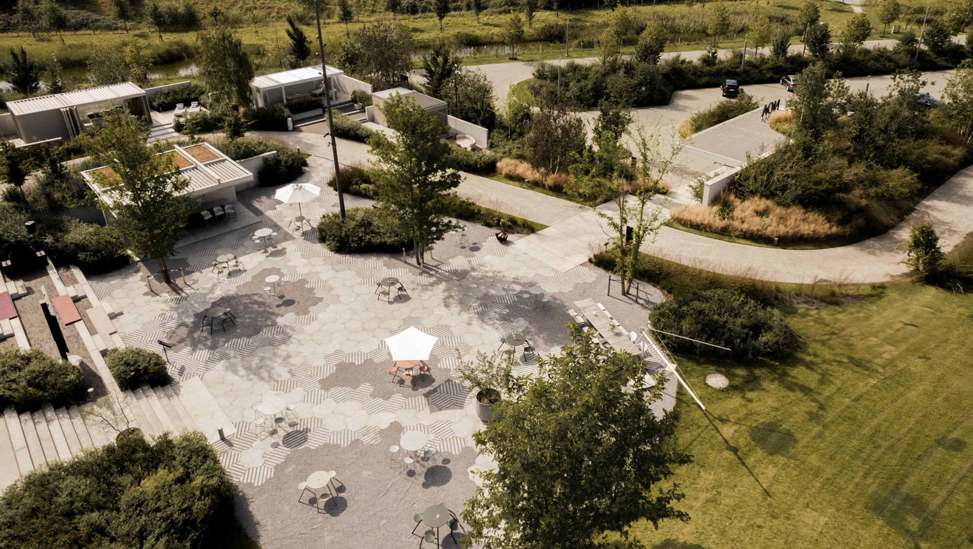 Realisaties | Deer Concrete | Grasdal, grasbetontegel, waterdoorlatende ...